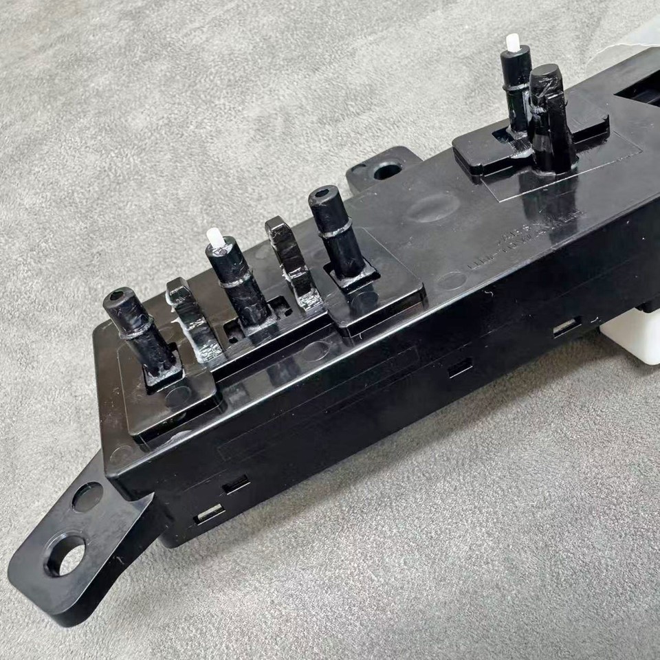 Brand New 88193C5SA1 SWITCH ASSY-POWER FR SEAT LH for KIA SORENTO 2018 ...