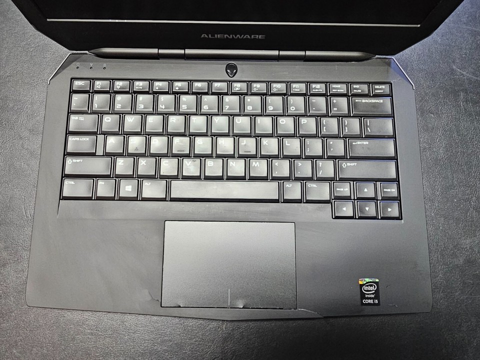 Alienware 13 R1 13.3", Intel Core i5-4th Gen, NVDIA GeForce GTX 860M ...