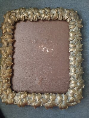 Vtg Syroco Wood Frame Syracuse Ornamental Co. Gold Flower Petals 10 X ...