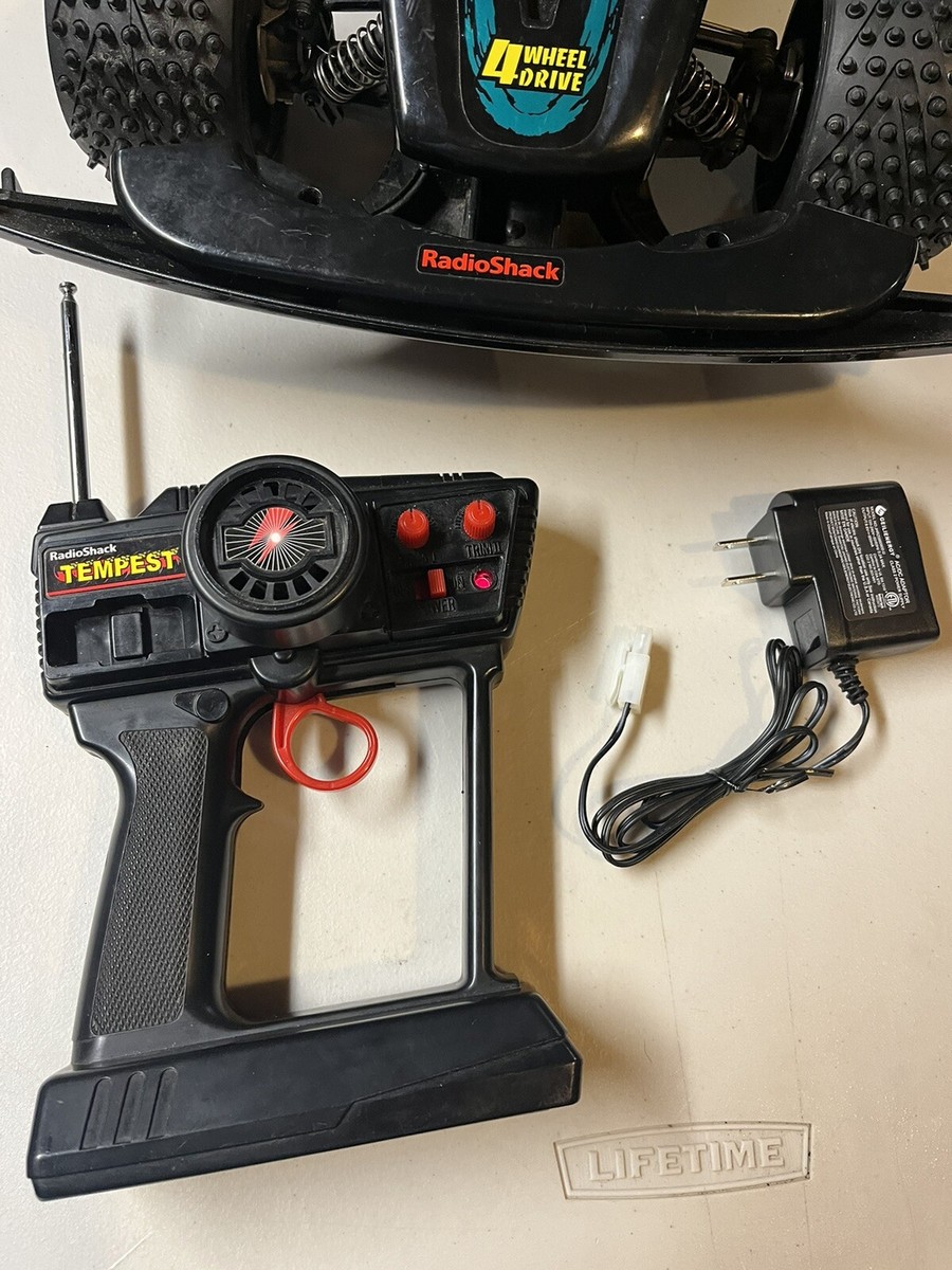 Coche Teledirigido Radio Shack Tempest Carro Control Remoto Radio