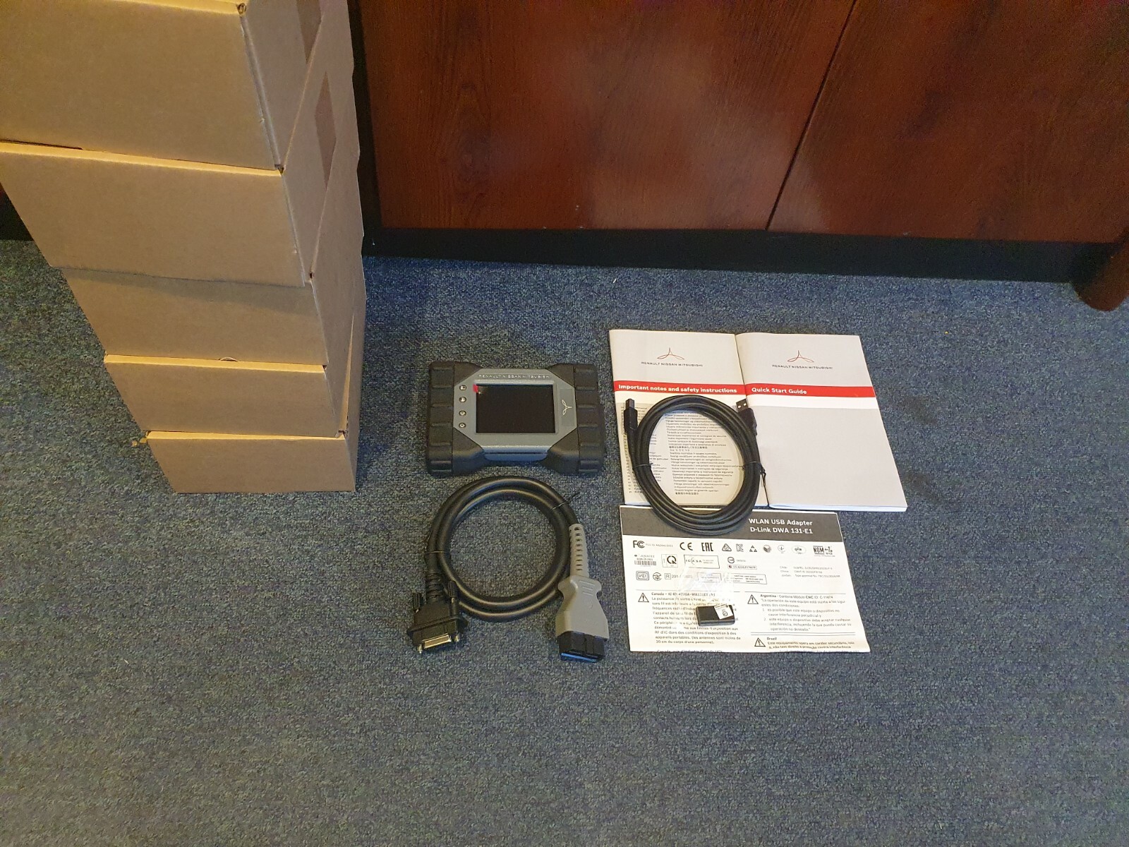 RENAULT NISSAN NEW BOSCH ORIGINAL VCI DIAGNOSTIC KIT LATEST CONSULT 4 ...