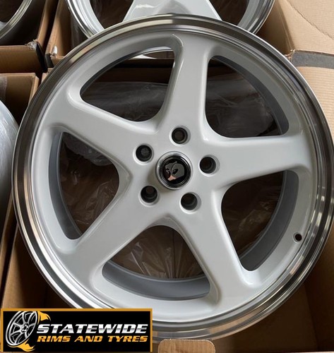 Set Of Holden Walky 20 Inch Staggered Wheels In A White Chrome Lip ...