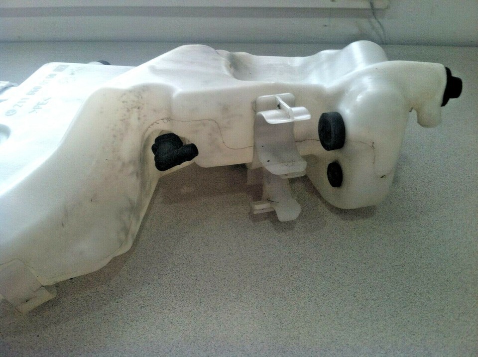 2002-2009 MERCEDES-BENZ E320 E350 E500 W211 ~ WINDSHIELD WASHER FLUID ...