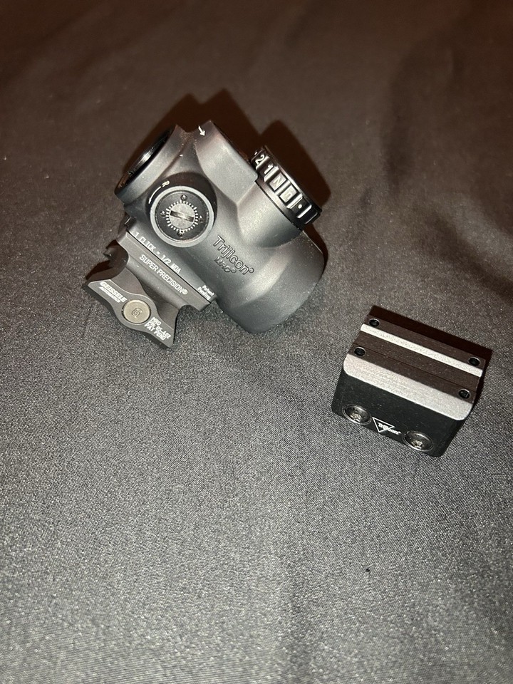 Trijicon MRO 89K Red Dot Sight with Geissele Mount | eBay