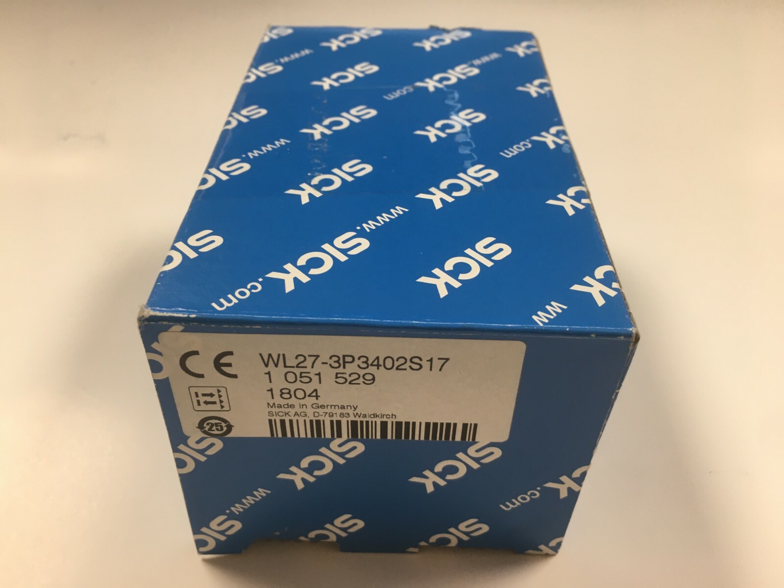 NEW SICK WL-3P3402S17 Photoelectric Reflex Array Sensor | eBay