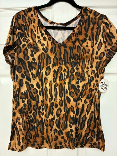 Jolie & Joy Leopard Print V-Neck Top Short Sleeve Stretch NWT 1X ...