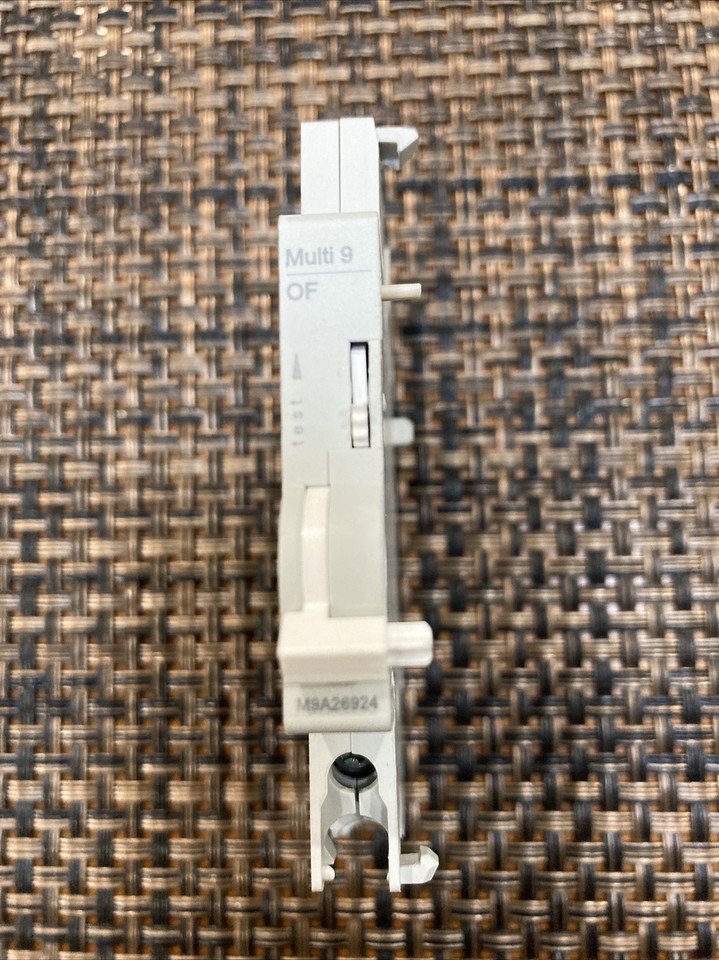 🇺🇸NEW in BOX SCHNEIDER ELECTRIC M9A26924 MULTI 9 OC CONTACT 240V AC ...