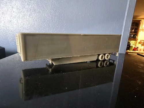 Ho Scale 53 Foot Van/reefer Swing Door With Side Skirts Undecorated Kit ...