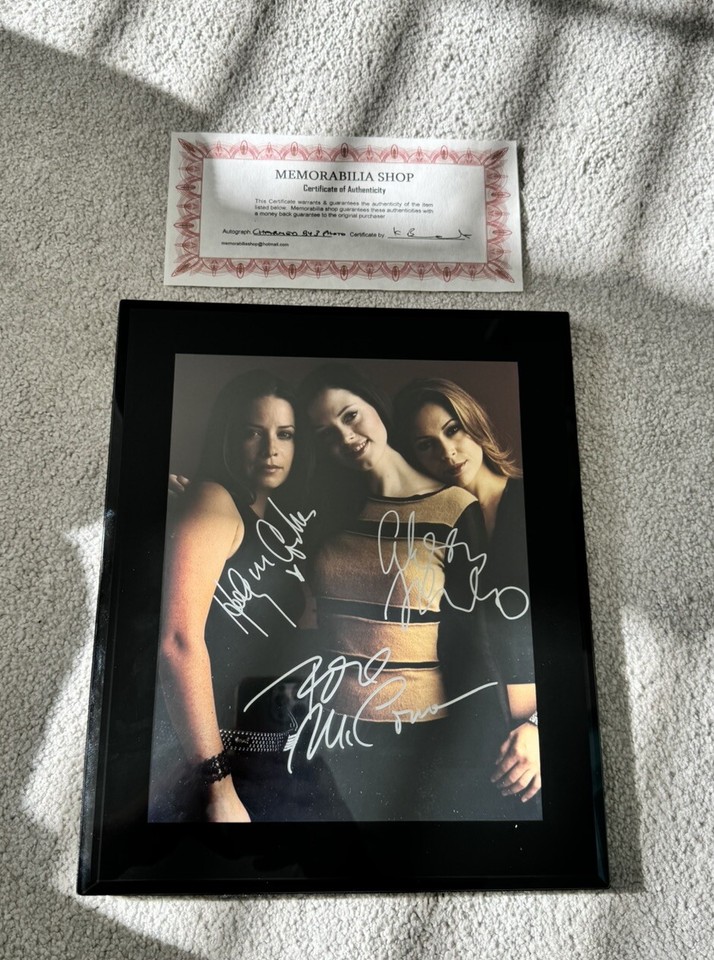 Charmed Signed Cast Photo: Holly Marie Combs -Rose McGowan -Alyssa ...