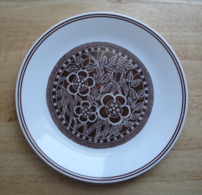 Vintage Corelle Brown Floral Center Dinner Plate 10 1/4" Diameter | eBay