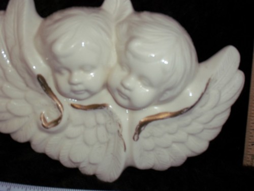 White Two Angels/Cherubs Together Wall Hanging | eBay