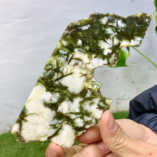 91G Natural green lepidolite Flaky Crystal Specimen Healing- Museum ...