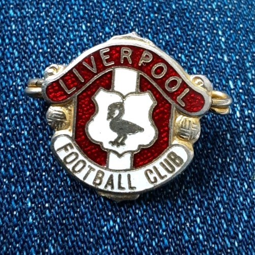 LIVERPOOL FC MEMORABILIA - VINTAGE CLUB CREST LIVERPOOL FC PIN BADGE ...