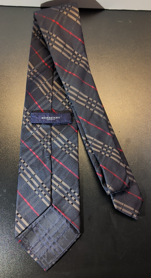 Burberry London Nova Check Tie Black Bronze Red Plaid On Black 100% ...