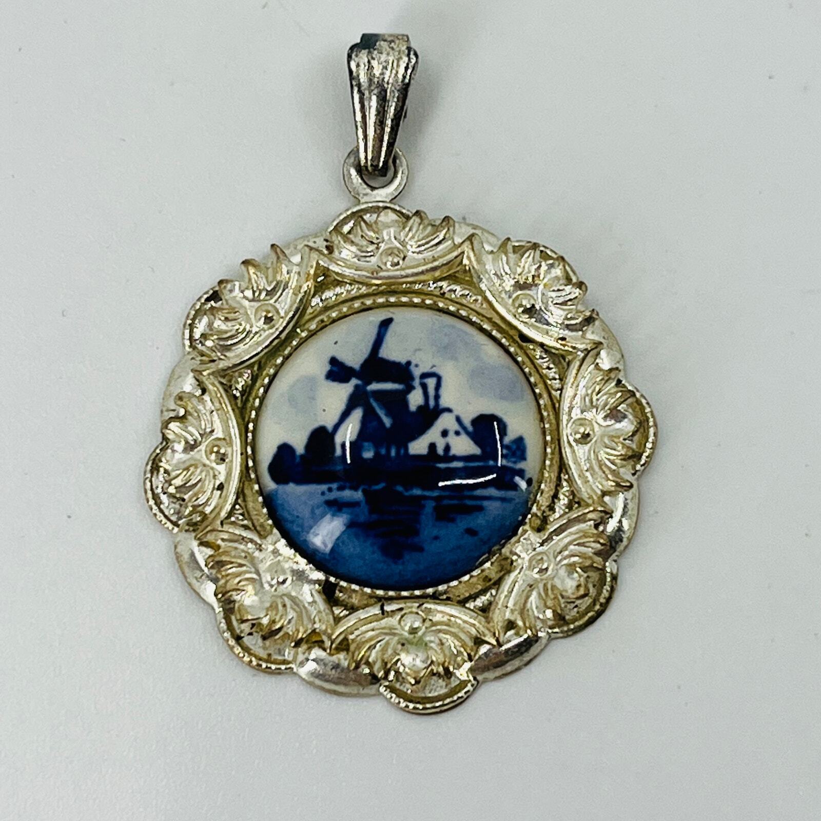 Vintage Holland Windmill in Delft Style Round Silver … - Gem