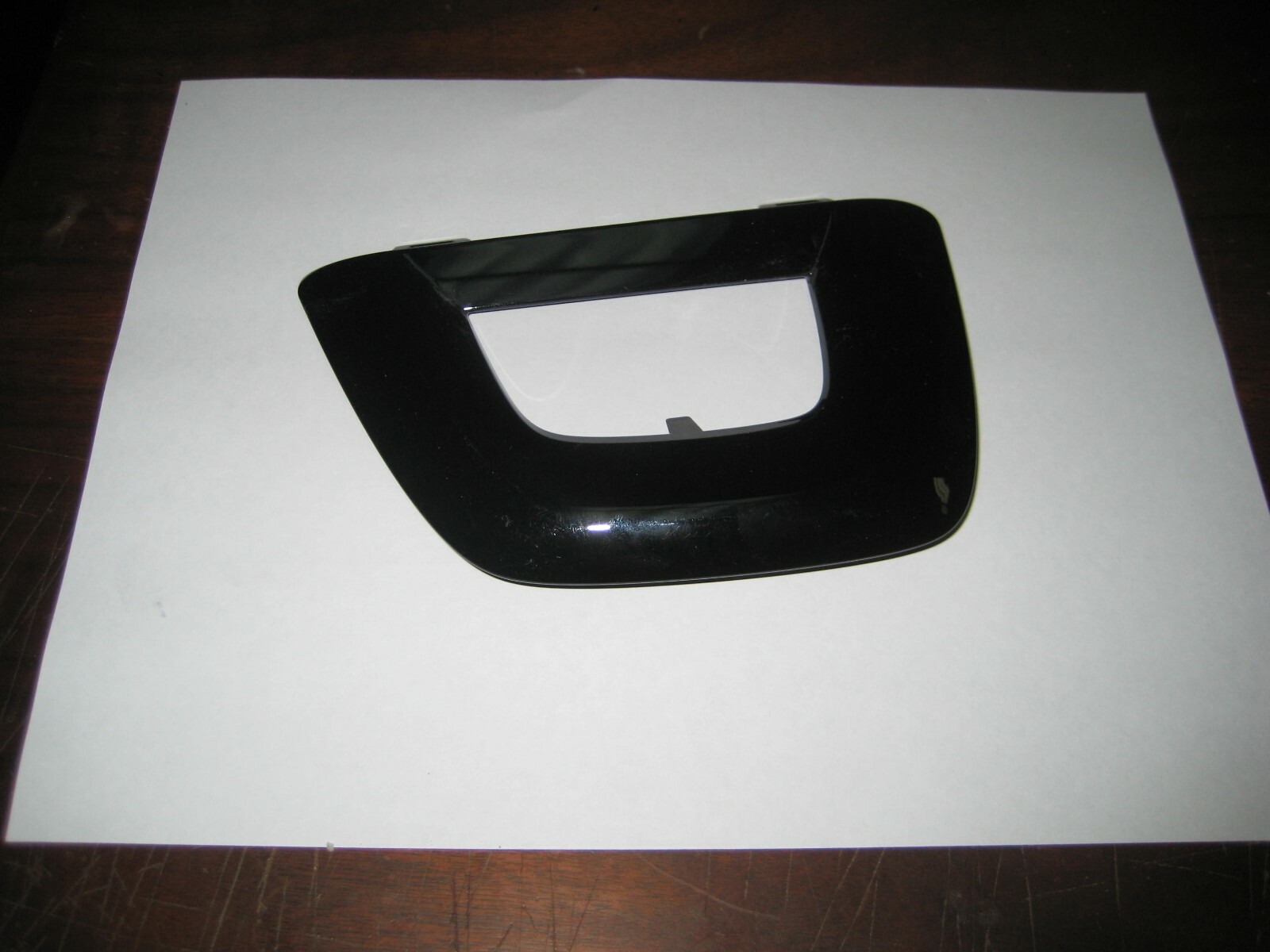 NEW MB GLC C253 FRONT BUMPER LEFT BOTTOM ORNAMENTAL MOLDING A2538856300 ...