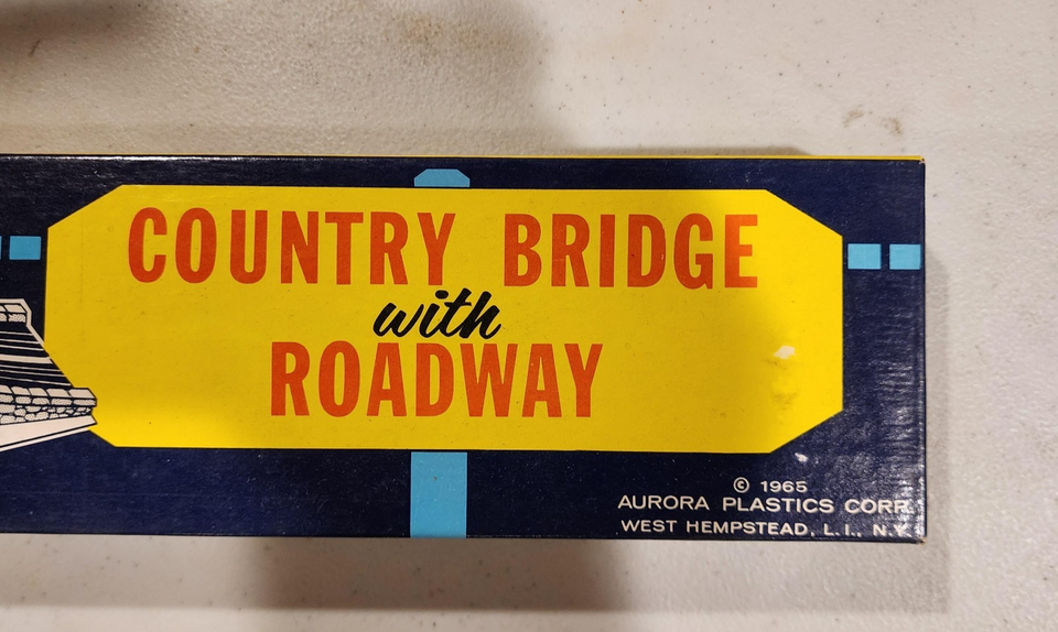 AURORA 1965 HO SCALE COUNTRY BRIDGE WITH ROADWAY TRACKS BOX MODEL ...