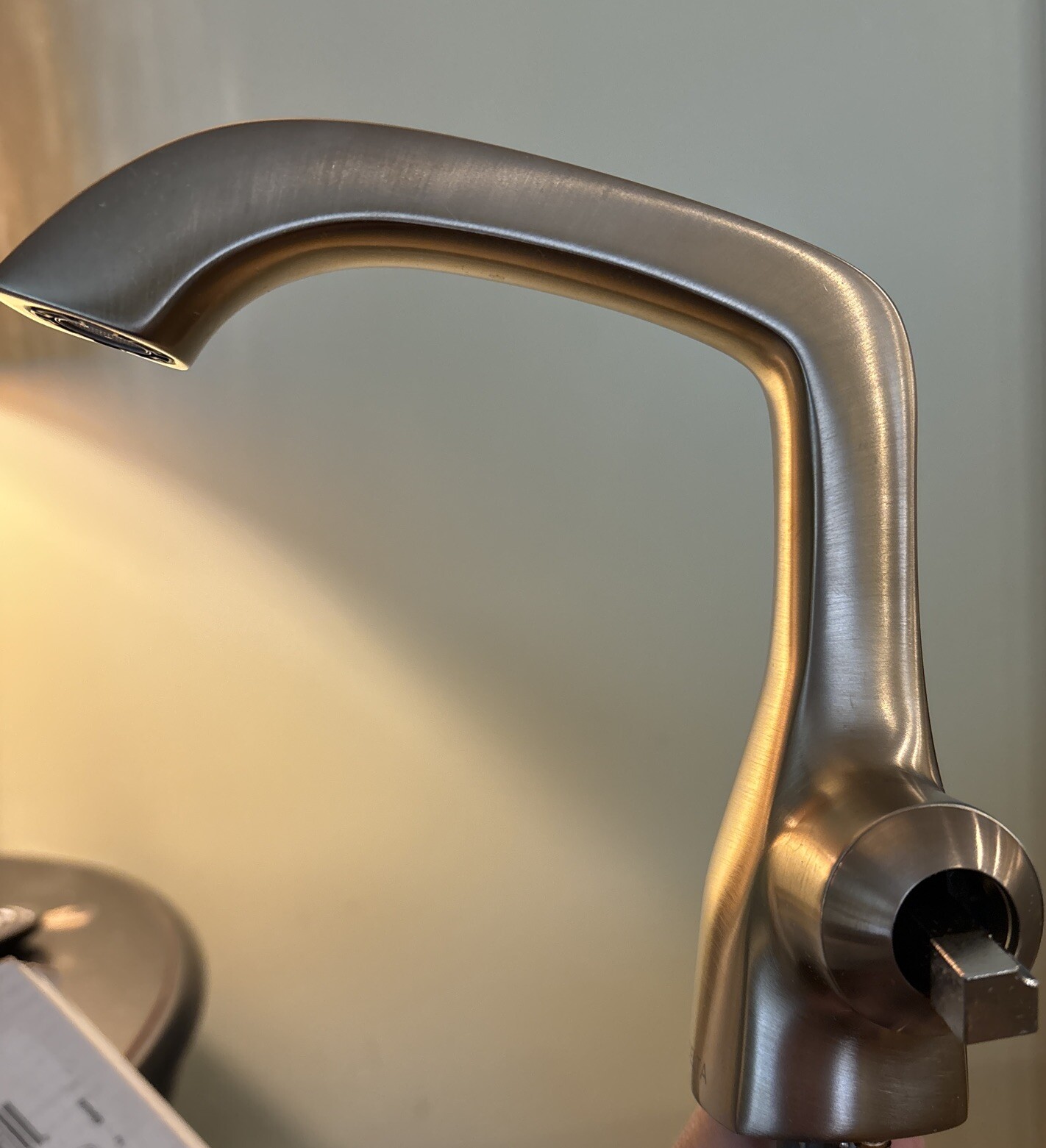 Delta 576-CZMPU-LHP-DST - Bathroom Sink Faucets Faucet - Finish ...