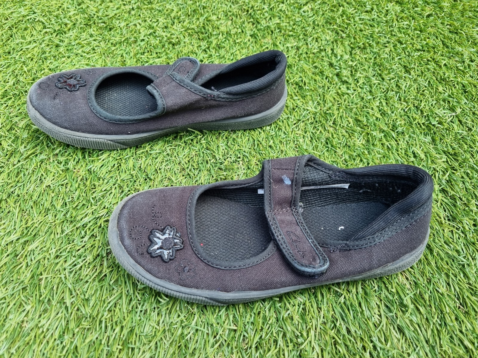 Clarks girls shoes size 7, Trainers, Boots, Ankle Boots, Geox | eBay UK