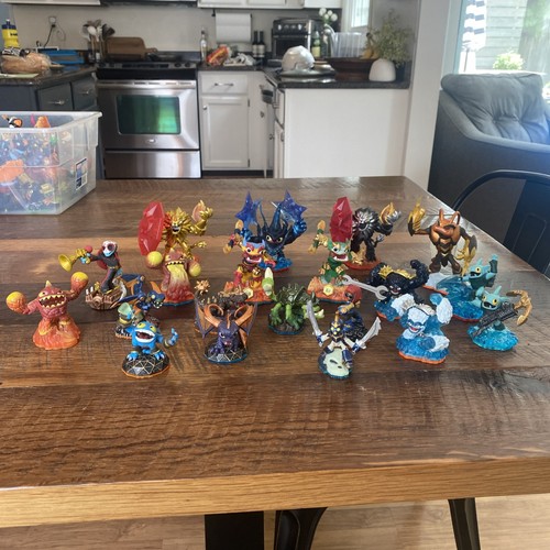 Skylanders 20 Figure Lot! Rare And Exclusive Figures! Reach Out For ...