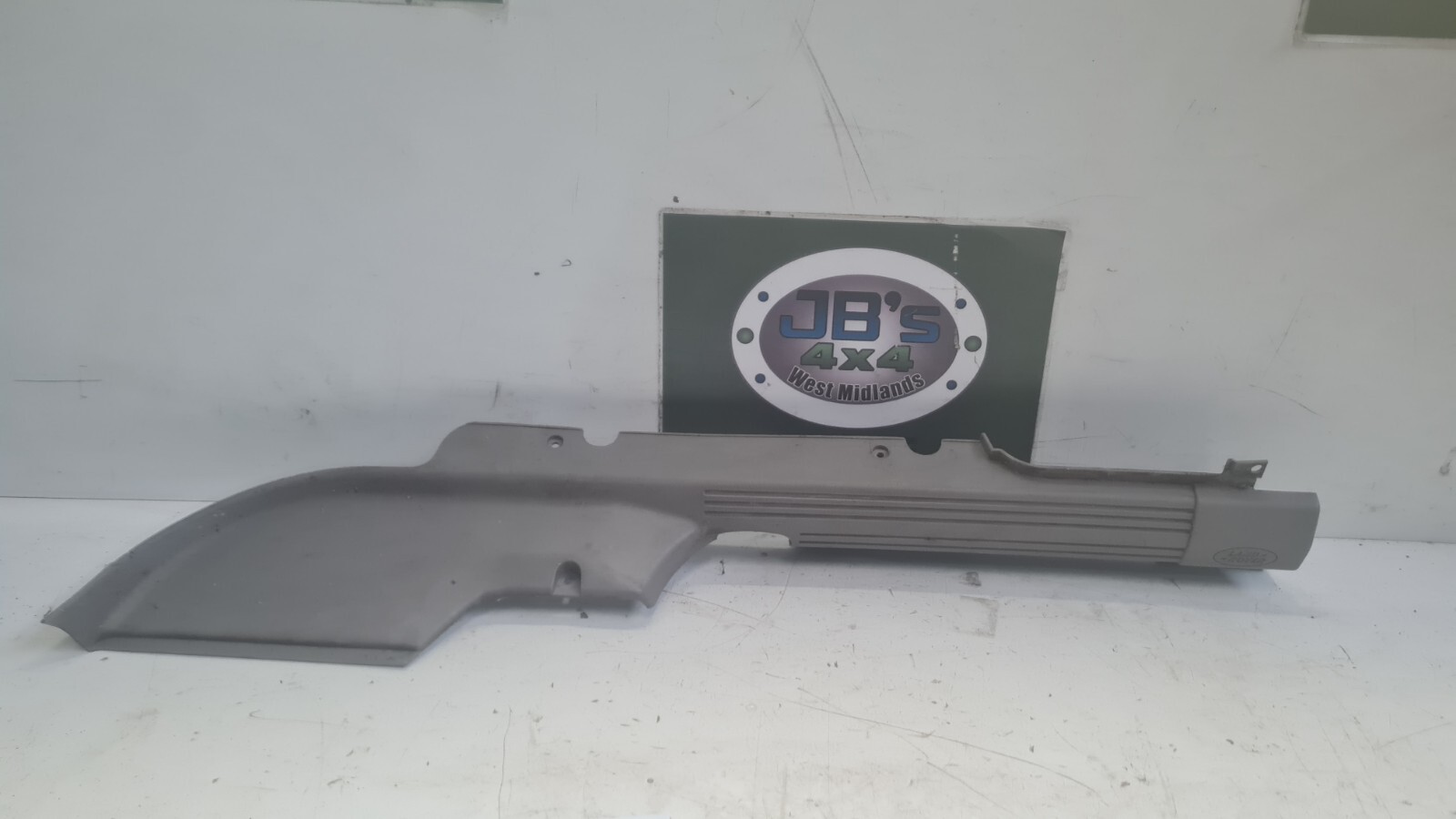 FREELANDER 1 TD4 OFF SIDE REAR SILL FINISHER HEEL PAD ean101440 | eBay UK