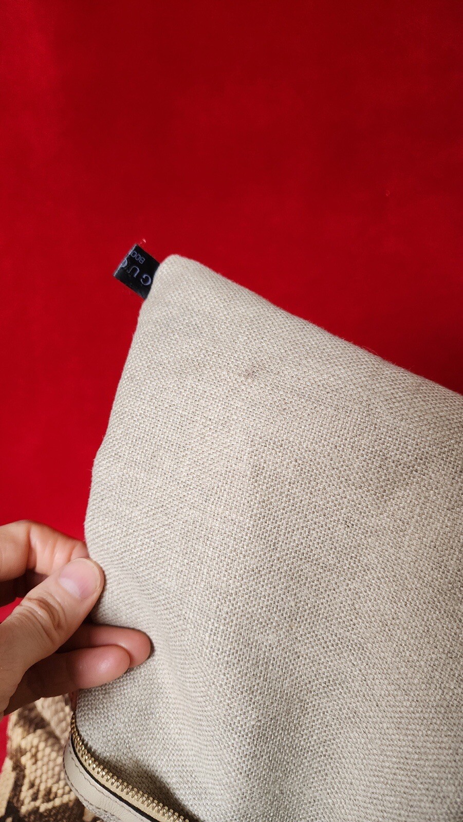 Gucci Pelham Medium Beige Python Shoulder Bag Retail $3750 | eBay