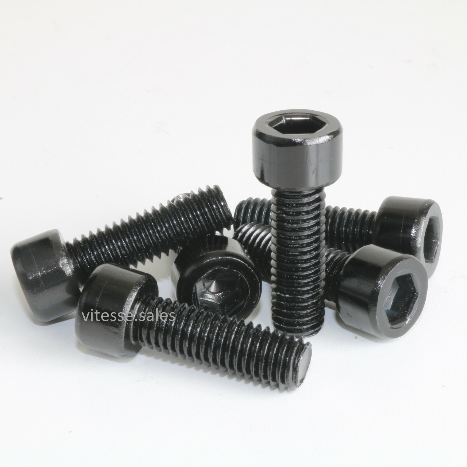 M8 x 25mm Bolts Aluminium Black Anodised Black Screws M8 Cap Head Bolt ...