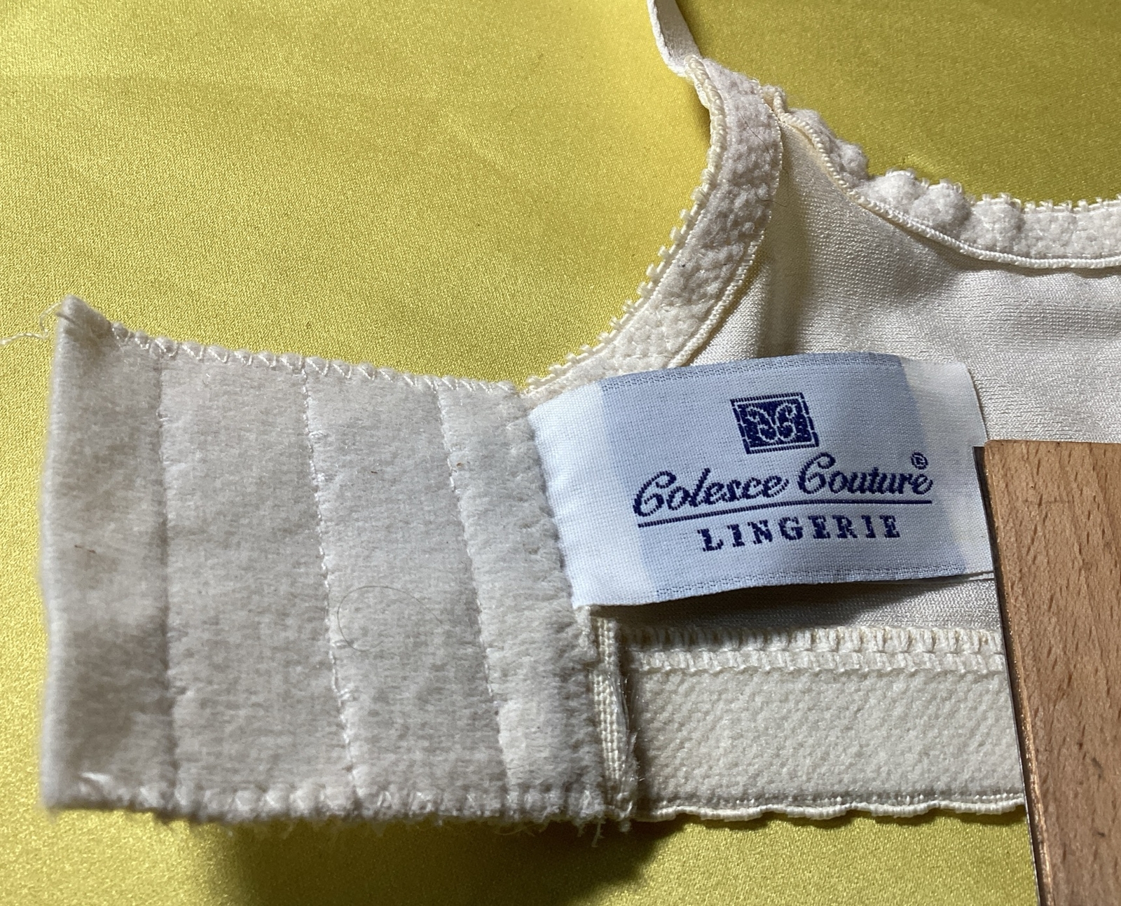Vintage Nursing Bullet Bra 30FFF — White — Colesce Co… - Gem