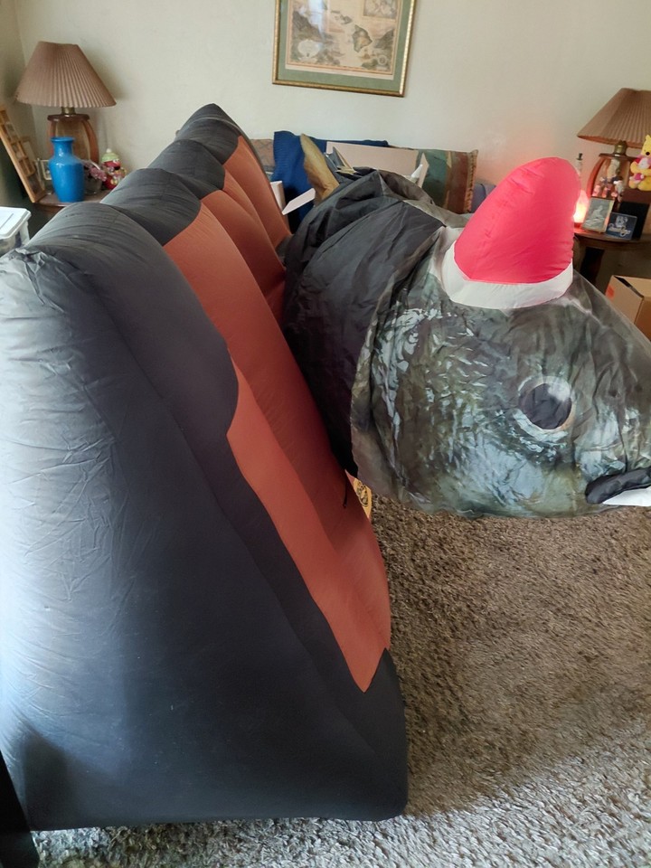 Christmas Big Mouth Billy Bass Airblown Inflatable Animated Moves Sings ...