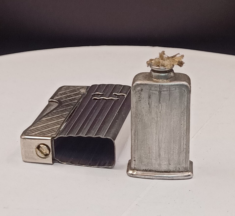 Vintage Karat Art Deco Petrol Squeeze Lighter Dubsky Metallwarenfabrik ...