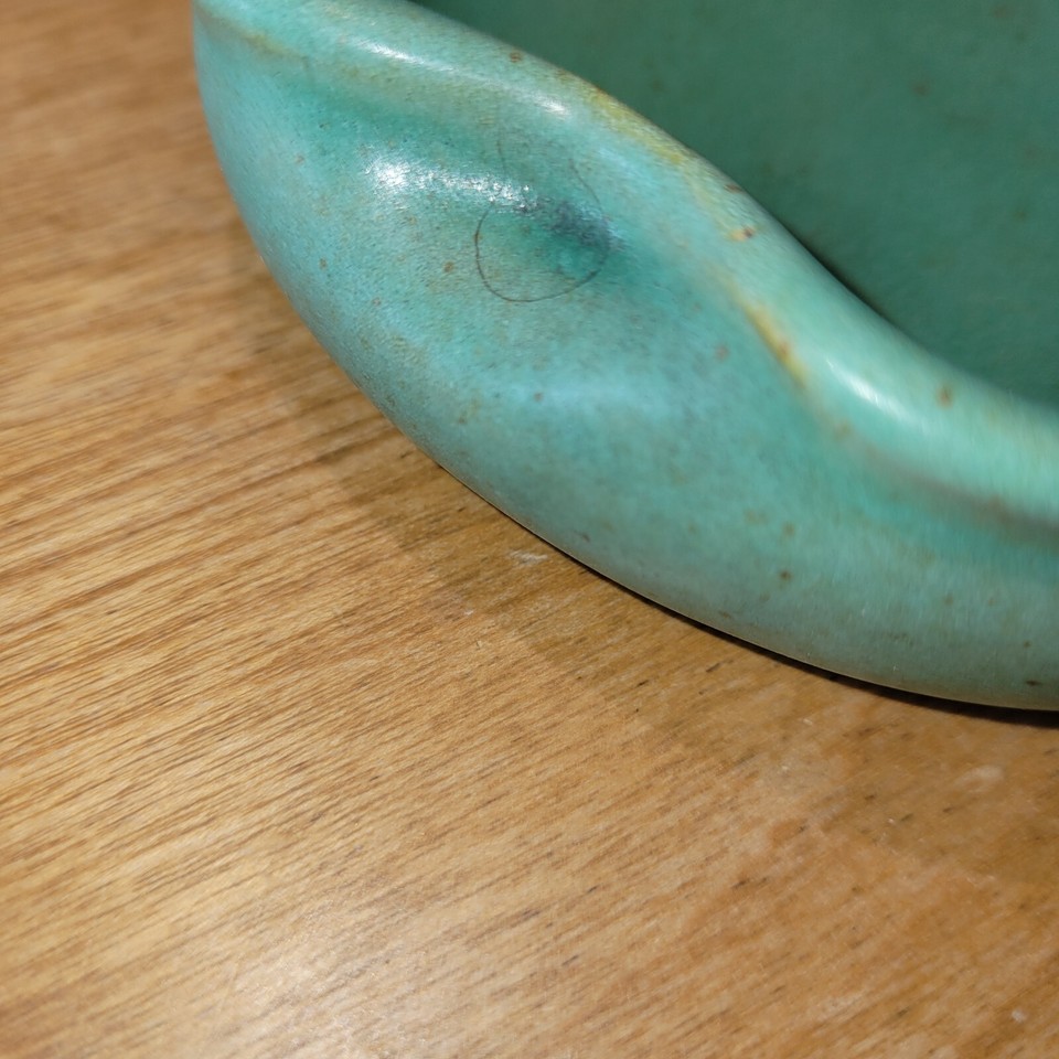 TECO Pottery Classic Antique Vase, Shape 275, W.D. Gates, Matte Green ...