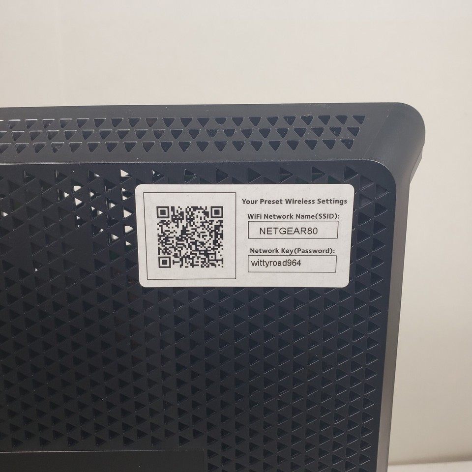 NETGEAR C7000 Nighthawk AC1900 WiFi Cable Modem Router DOCSIS 3.0 No ...