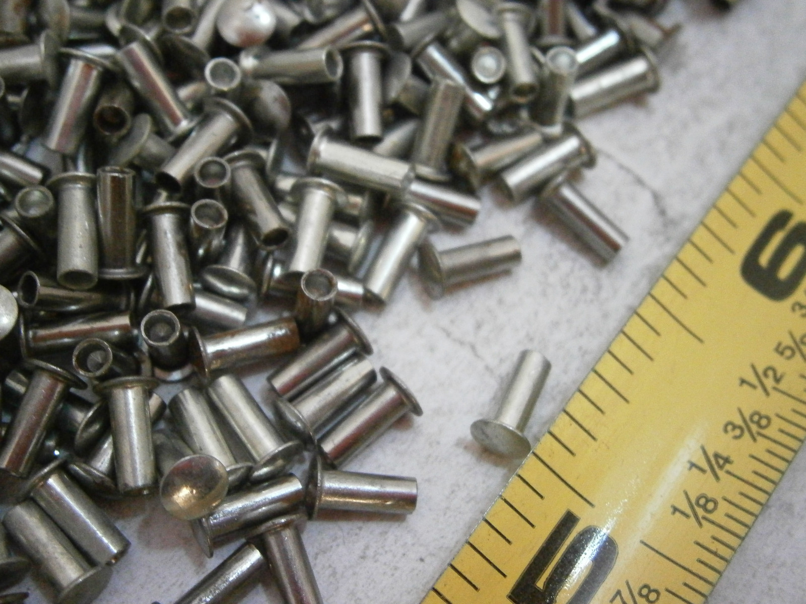 Chicago R-3715x7/32 Semi-Tubular Rivets .088" OD 7/32 Long Steel Lot of ...