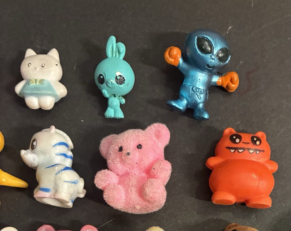 Lot Of 21 Mini Figures | eBay