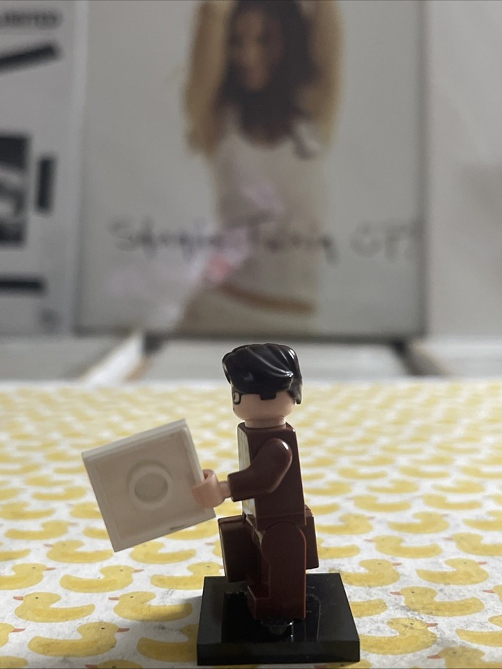 DWIGHT SCHRUTE LEGO MINIFIG the office rainn wilson classic tv ...