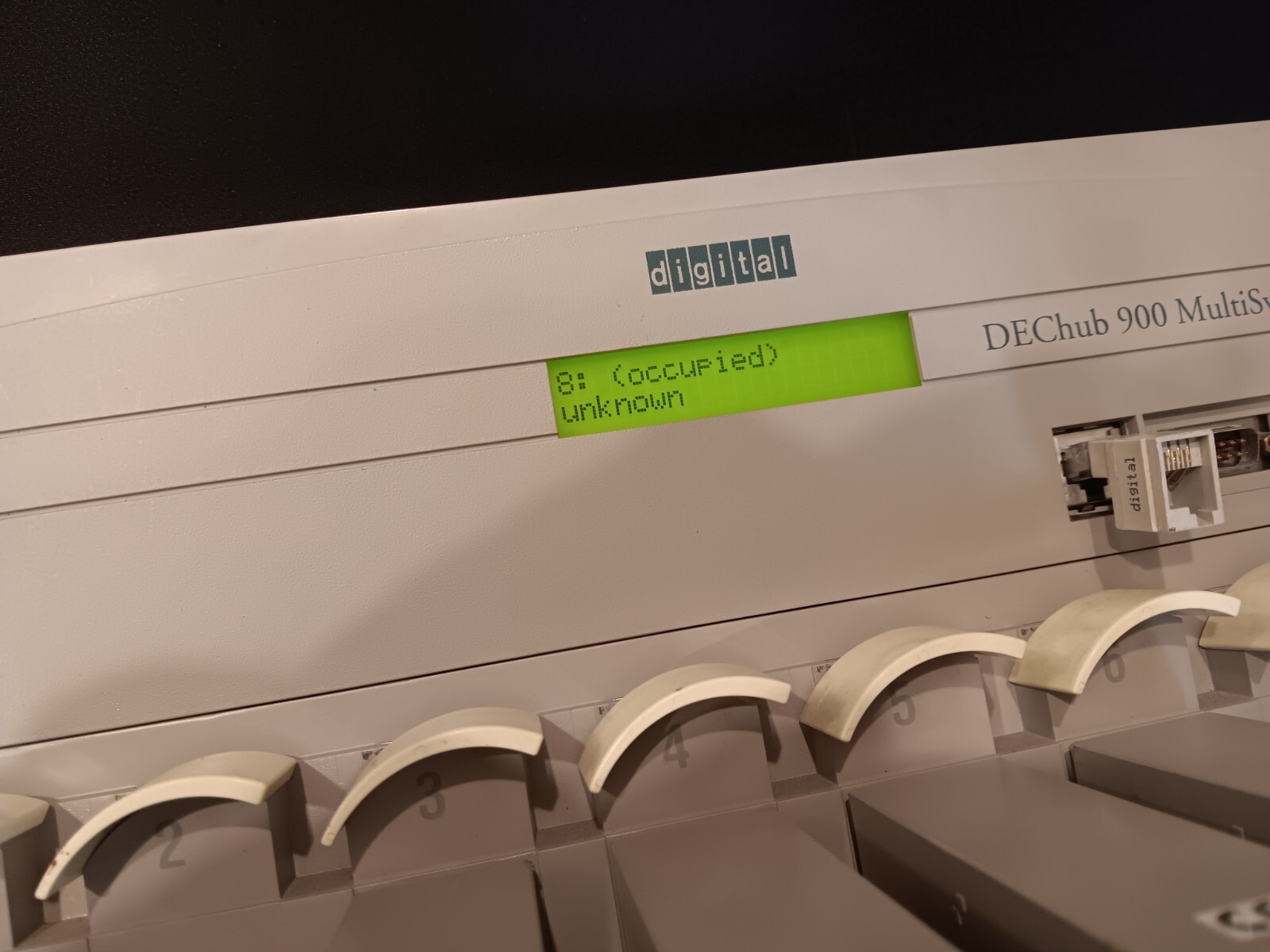 DEChub 900 MultiSwitch DECserver 90M 2x DECrepeater 90TS-90FA 2x ...