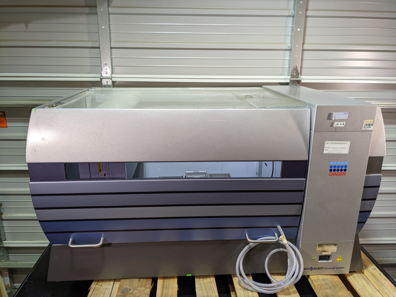 Qiagen Biorobot 8000 Automated Liquid Handling System with Accessories ...