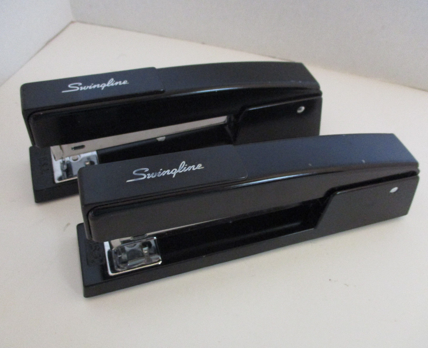 2 Swingline Black 747 Made In USA Full Strip Stapler 94-02 Lot of TWO ...