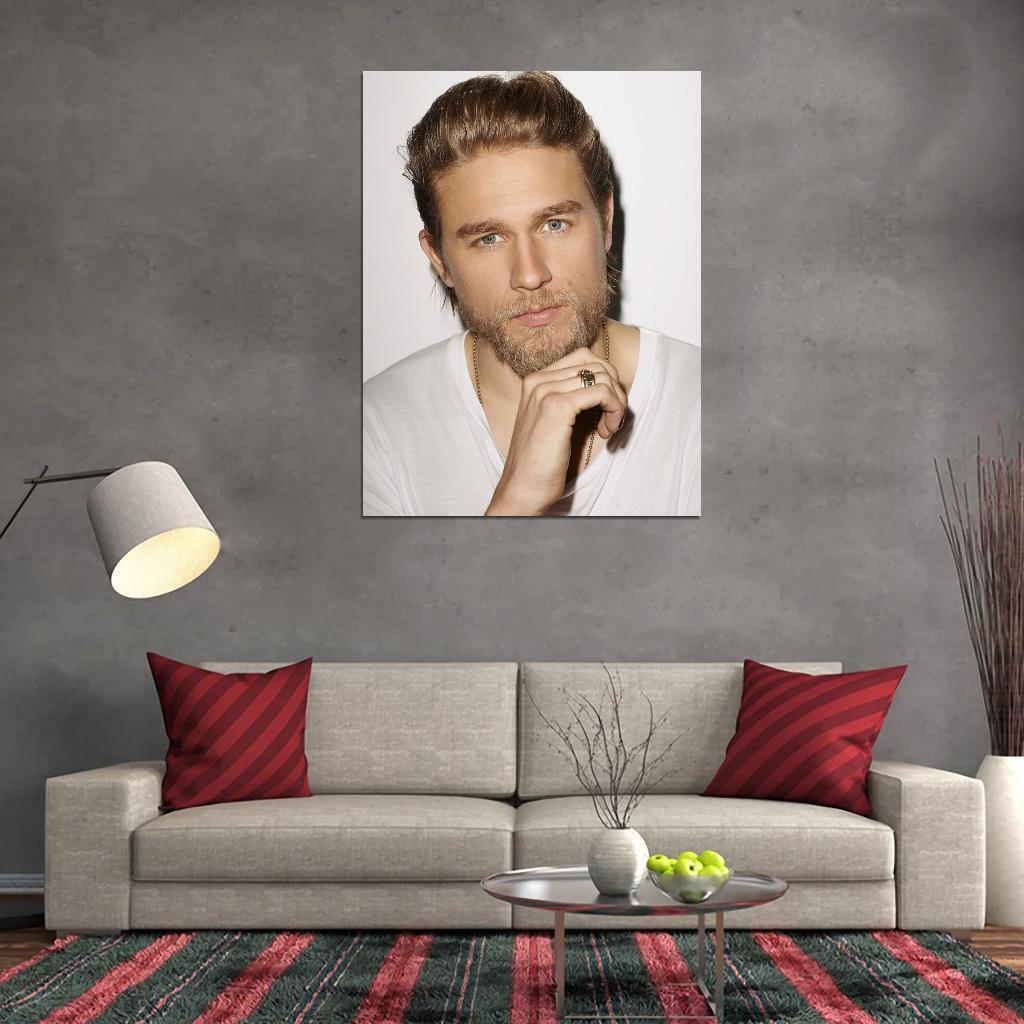 Charlie Hunnam 50 Tinten Grijs Poster Couldn't Handle The Heat?