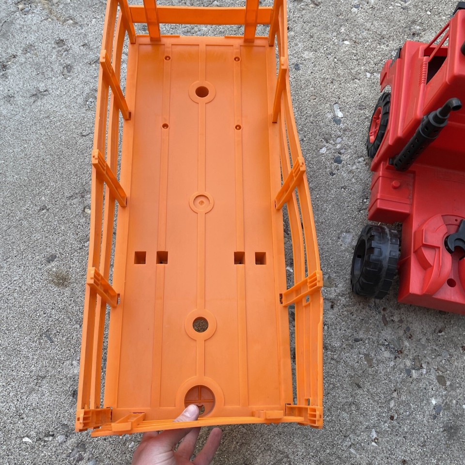 VINTAGE 1960'S REMCO TUFF BOY 6 WAY TRUCK 3 FT LONG! PLASTIC Doesnt ...