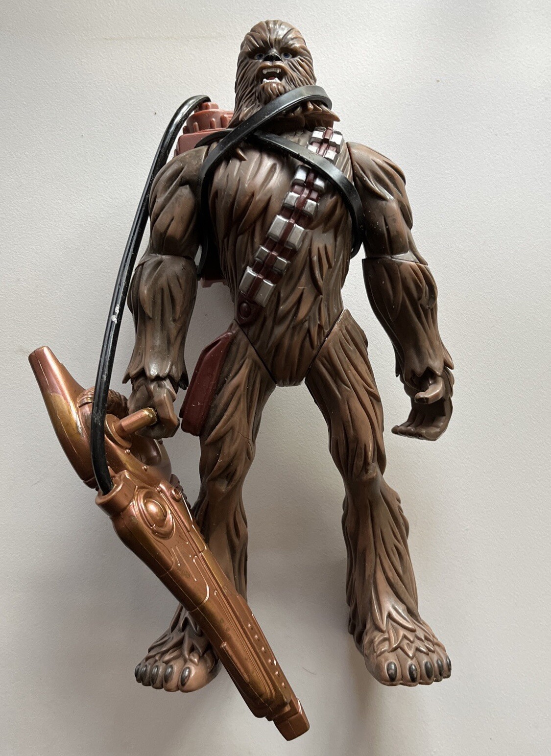 STAR WARS CHEWBACCA 10” Action Figure W/ Gun 2005 LFL HASBRO | eBay