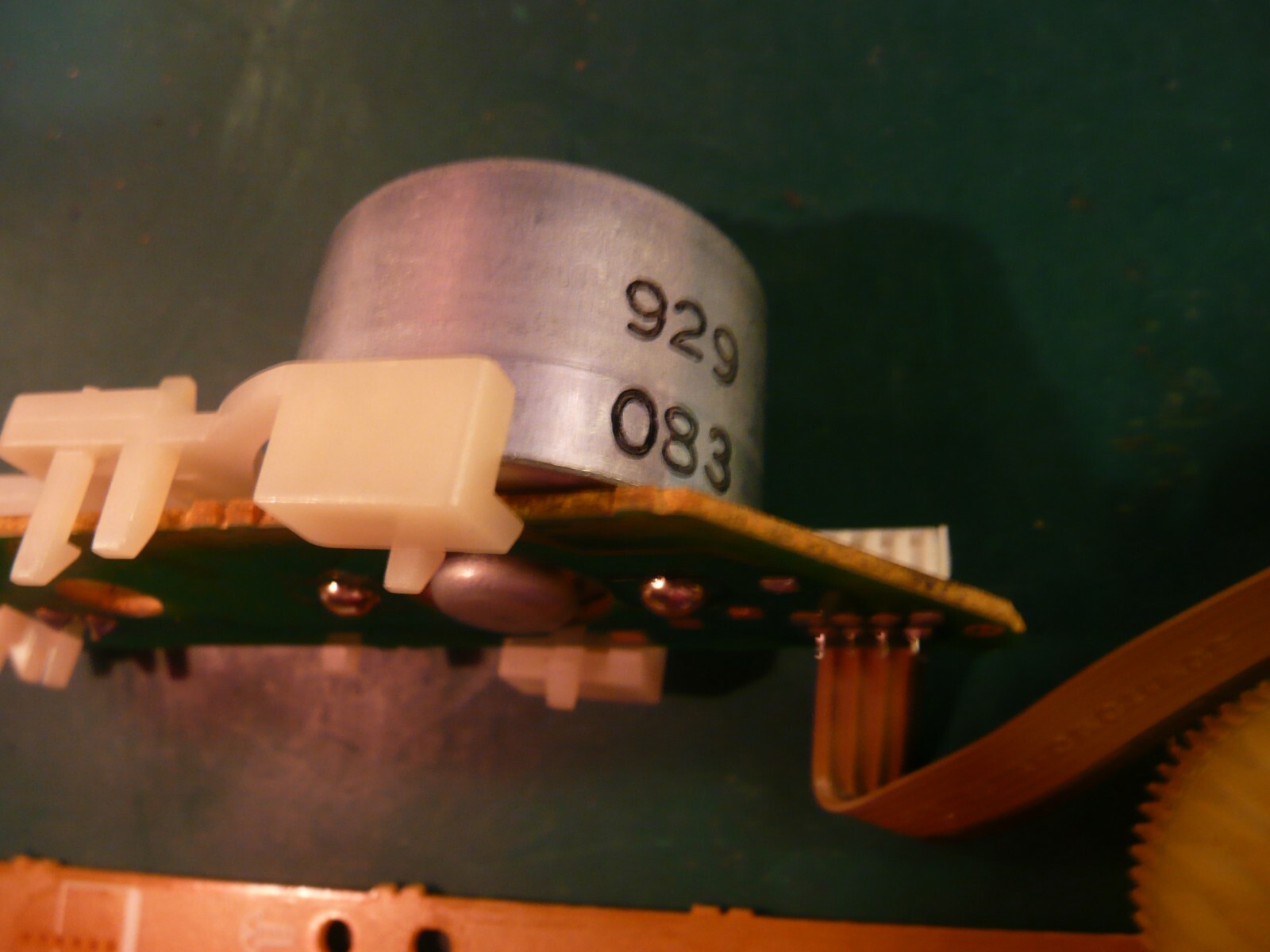 Technics SL-PC11 CD Changer Replacement Parts Electric Motor & More ...