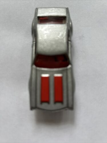 Hot Wheels '93 Warner Oldsmobile Silver Red Interior Malaysia Used ...