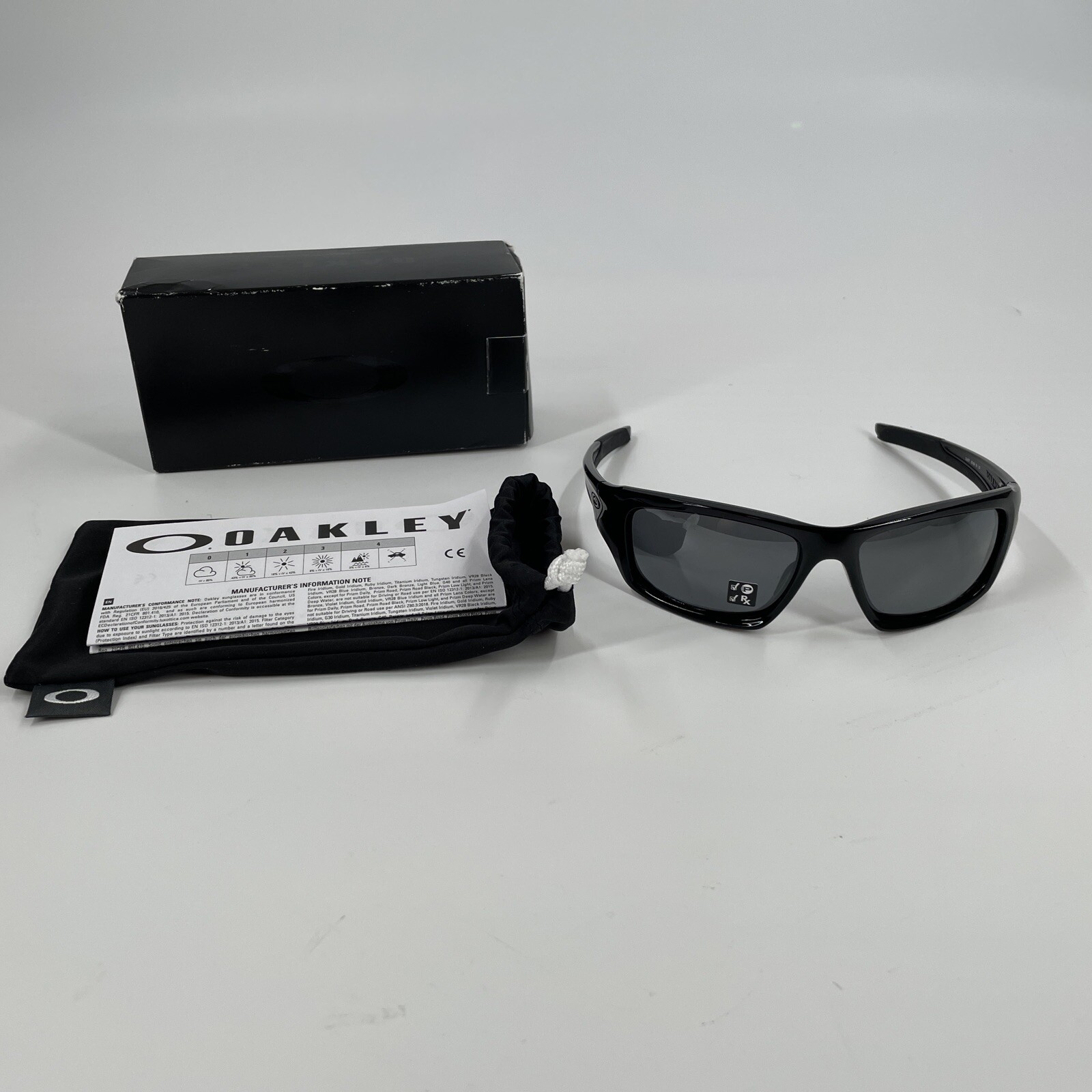 Oakley VALVE POLARIZED Sunglasses Polished Black OO9236 Black Iridium Lens