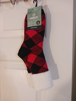 Magellan Lodge Socks Buffalo Plaid Black Red Aloe Infused Unisex M-5-9 ...