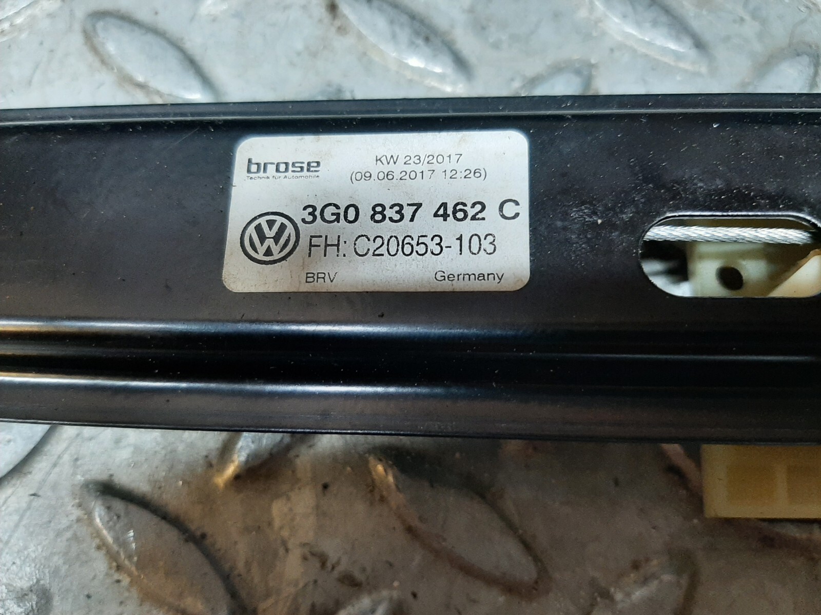 VW PASSAT B7 2011-2015 OSF DRIVER FRONT WINDOW REGULATOR 3G0 837 462 ...