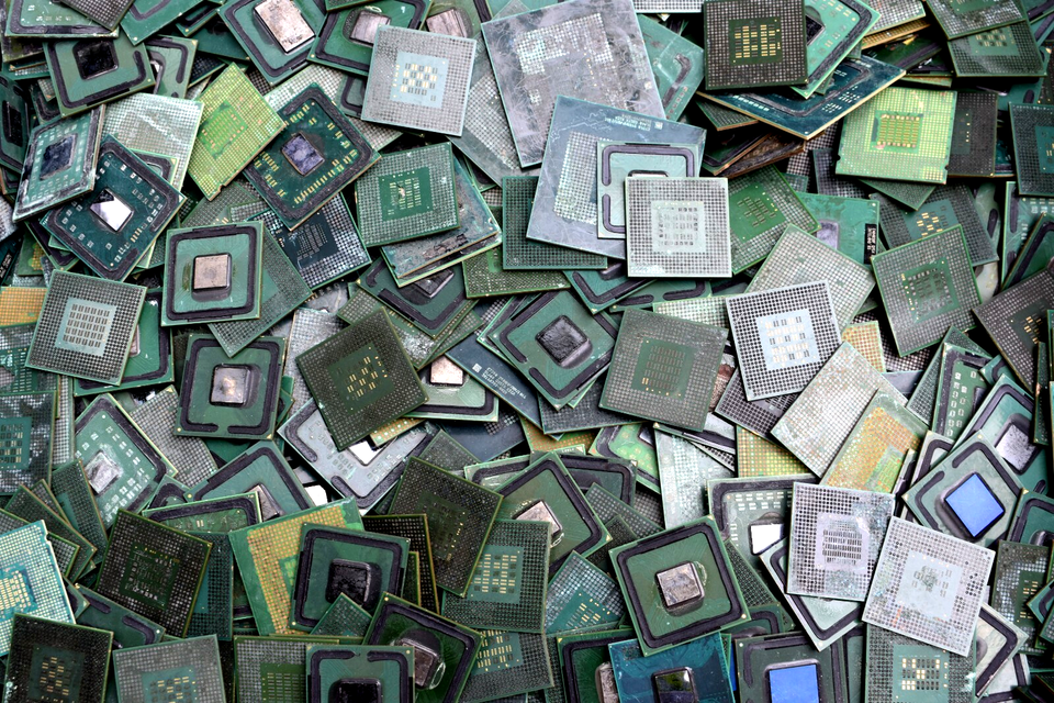 30 Lbs BGA CPU WITHOUT PINS AMD P4 scrap PCB+DIE ONLY gold recovery ...