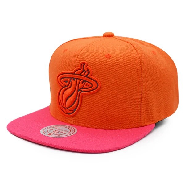 Mitchell & Ness Orange/Pink NBA Miami Heat Team Reflective Snapback ...