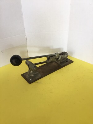 Fabrication - Bench Punch