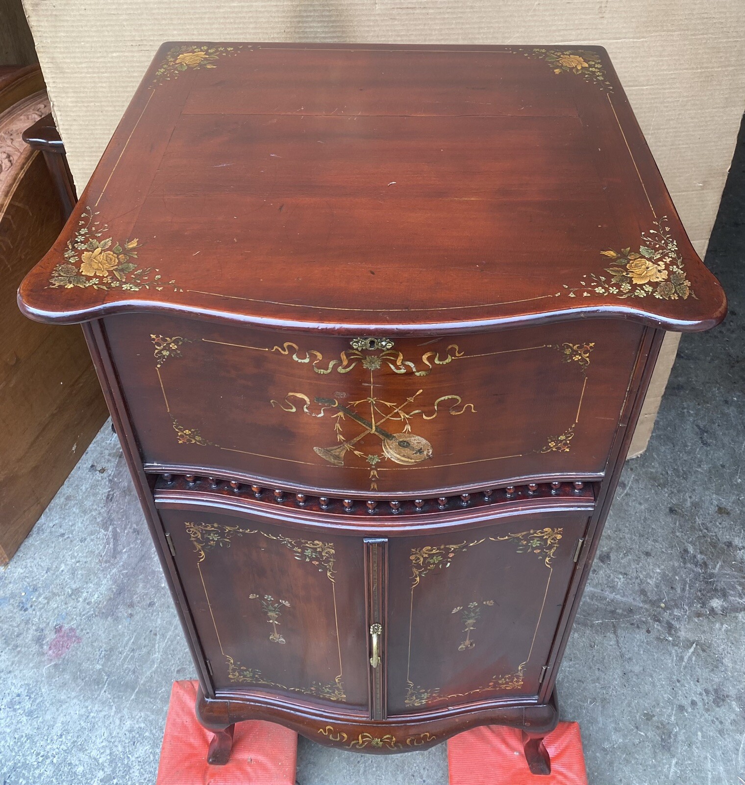 15 1/2” REGINA MAHOGANY DOUBLE COMB DISC FLOOR MODEL DECORATED MUSIC ...